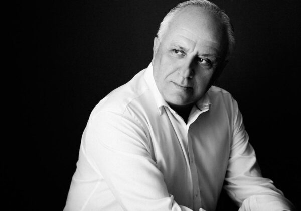 David Curmi – The Artist Hub