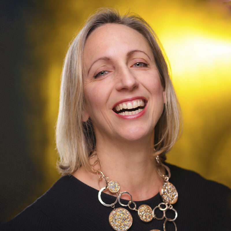 Isabel Warrington – The Artist Hub