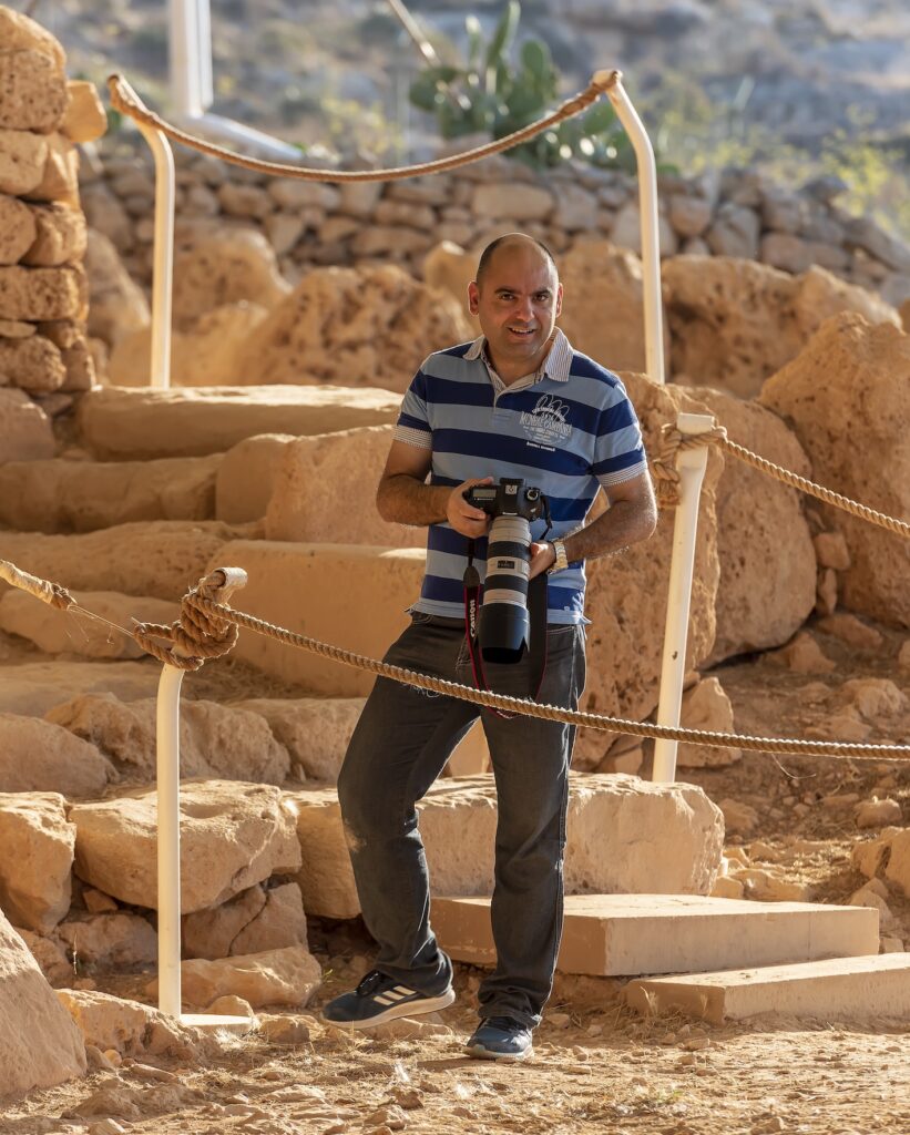 Stephen Buhagiar – The Artist Hub